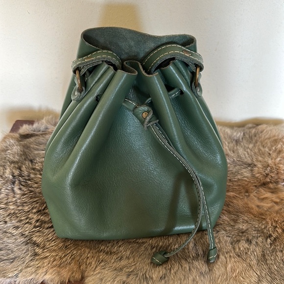 Portland Leather | Bags | Plg Green Bucket Bag Small Euc | Poshmark